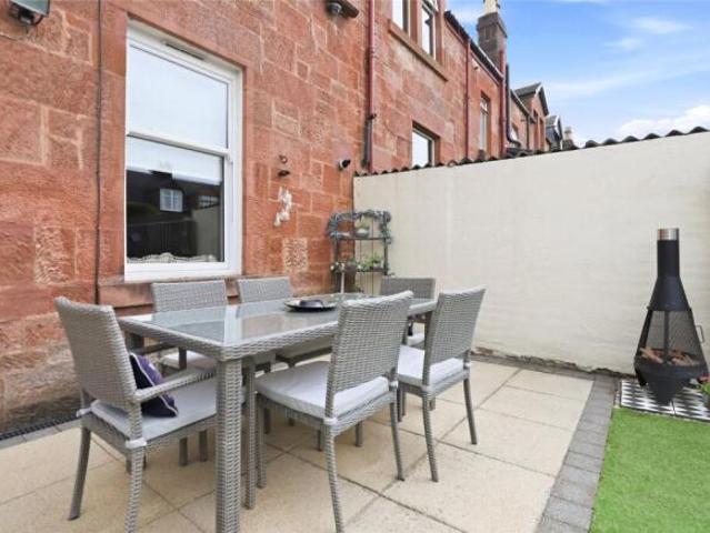3 bedroom terraced house for sale in 105 Earlspark Avenue, Newlands, Glasgow City, G43