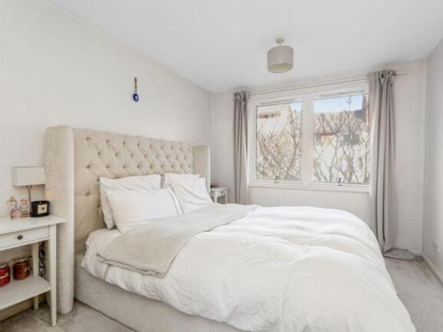 3 bedroom terraced house for sale in 15 New Orchardfield, Leith, Edinburgh, EH6 5ET, EH6