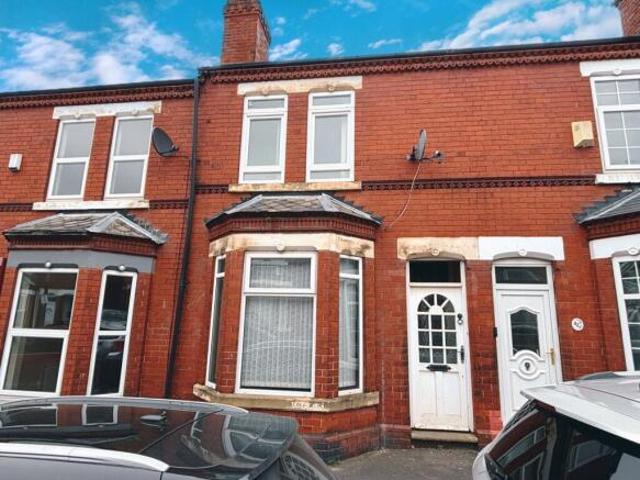 3 bedroom terraced house for sale in 44 Earlesmere Avenue, Doncaster, South Yorkshire DN4 0QE, DN4
