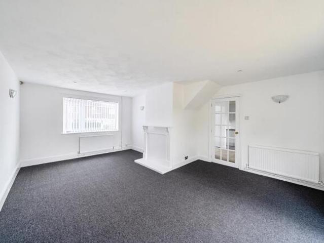 3 bedroom terraced house for sale in Brambling Way, Blackbird Leys, OX4