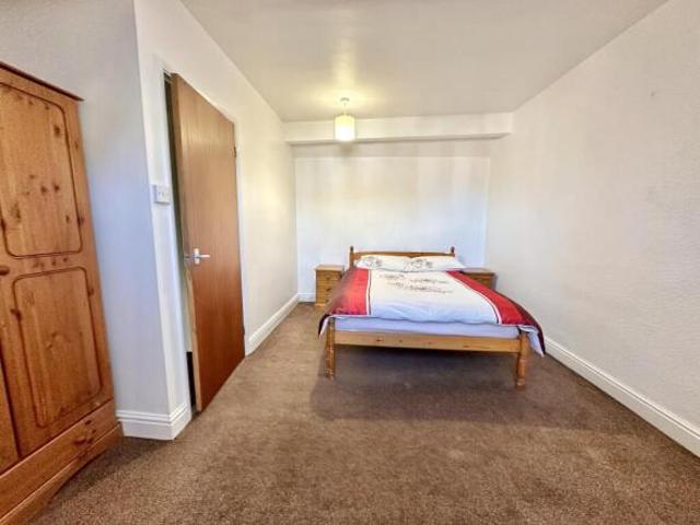 3 bedroom terraced house for sale in 857 Abbeydale Road Sheffield S7 2BH, S7