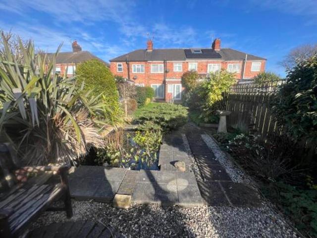 3 bedroom terraced house for sale in Cottesmore Road, Hessle, HU13 9JQ, HU13