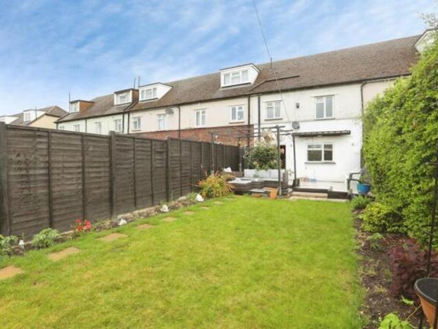 3 bedroom terraced house for sale in Courtenay Road, Maidstone, Kent, ME15