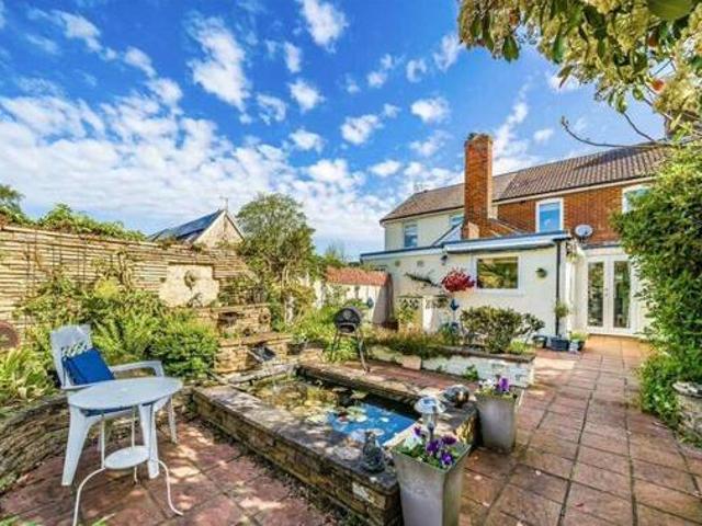 3 Bedroom Terraced House For Sale In Cow Lane