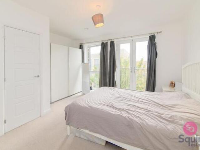 3 bedroom terraced house for sale in Coxwell Boulevard, London, NW9