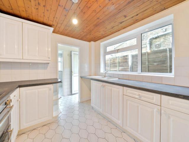 3 bedroom terraced house for sale in Cobden Road, London, SE25