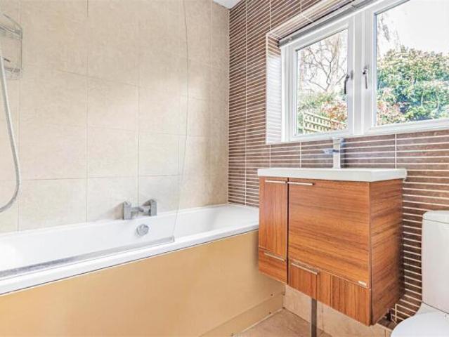 2 bedroom terraced house for sale in Cockburn Street, Cambridge, CB1
