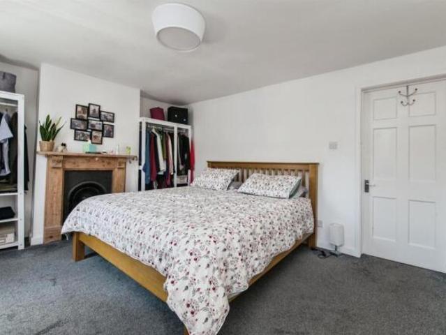 3 bedroom terraced house for sale in Codrington Street, Exeter, EX1