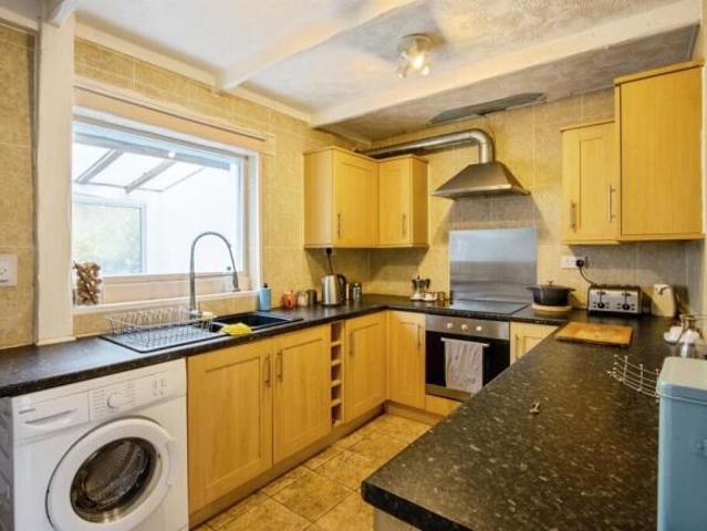 3 bedroom terraced house for sale in Coldwell Square, Leeds, LS15