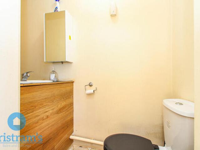 3 bedroom terraced house for sale in Coleby Avenue, Nottingham, NG7