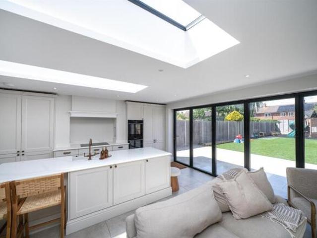 3 bedroom terraced house for sale in Collyer Road, London Colney, St. Albans, AL2