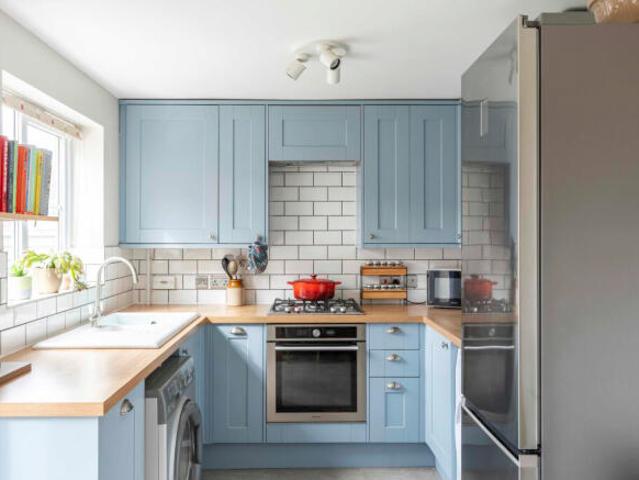 3 bedroom terraced house for sale in Corinum Close, Emersons Green, Bristol, BS16