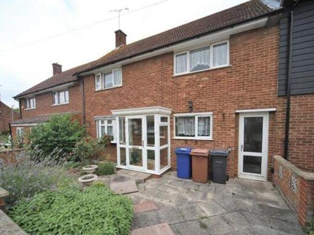 3 Bedroom Terraced House For Sale In Corringham, Essex