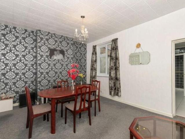 3 bedroom terraced house for sale in Cossham Road, Bristol, BS5