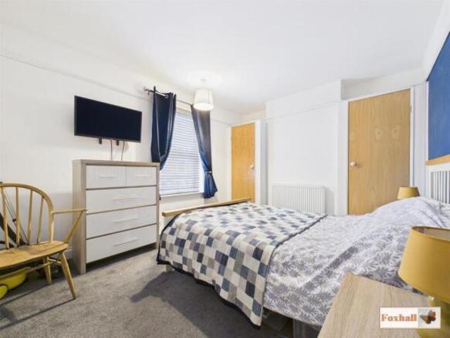 3 bedroom terraced house for sale in Cauldwell Hall Road, Ipswich, IP4