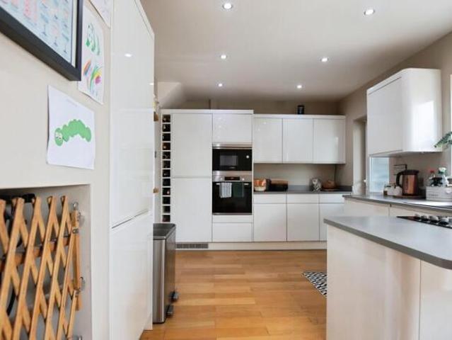 3 bedroom terraced house for sale in Caerleon Drive, Southampton, SO19