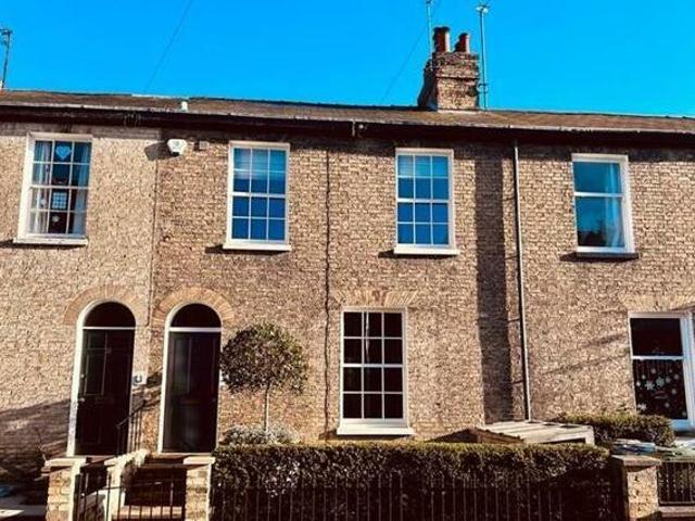 3 Bedroom Terraced House For Sale In Cambridge, Cambridgeshire