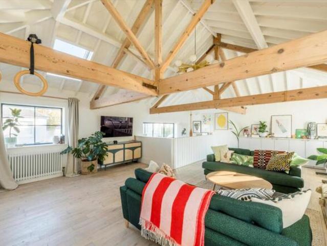 3 bedroom terraced house for sale in Cambridge Street, Tunbridge Wells, Kent, TN2