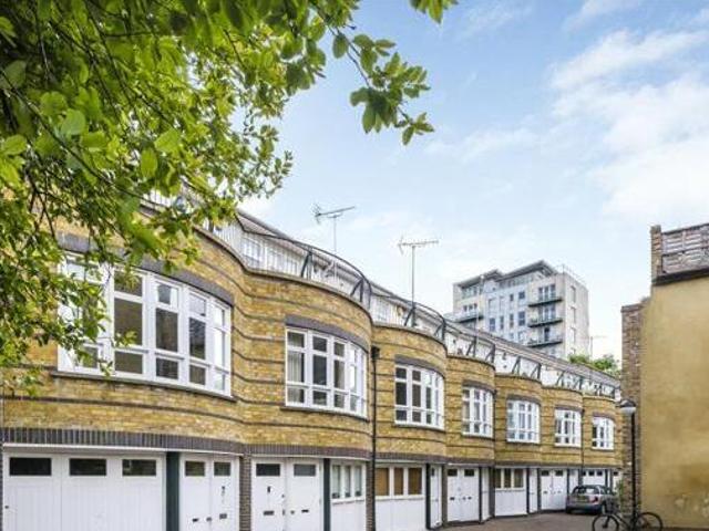 3 Bedroom Terraced House For Sale In Canonbury