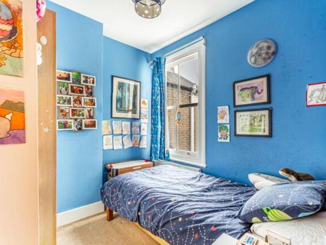 3 bedroom terraced house for sale in Cannon Street, St. Albans, Hertfordshire, AL3