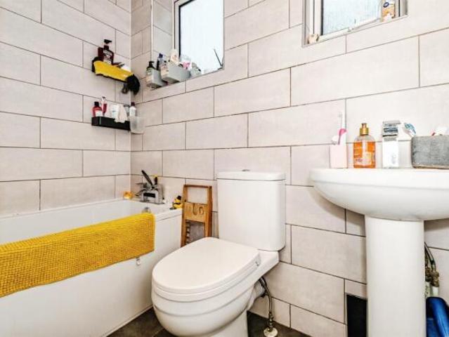 3 bedroom terraced house for sale in Canterbury Road, Worthing, BN13