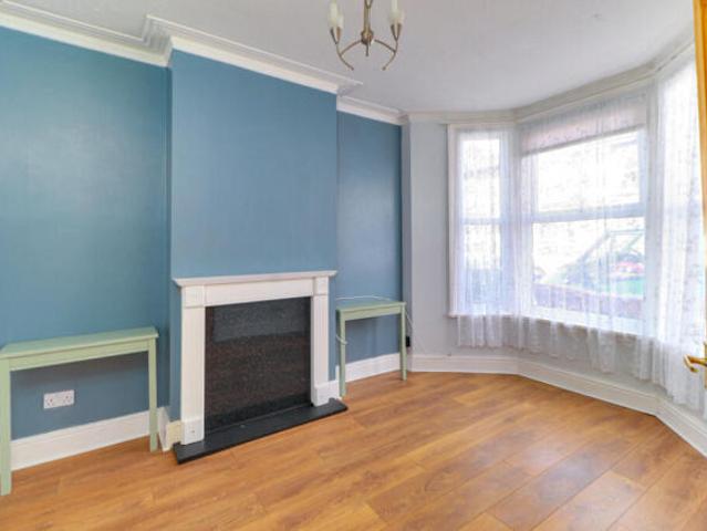 3 bedroom terraced house for sale in Carnarvon Road, Portsmouth, PO2