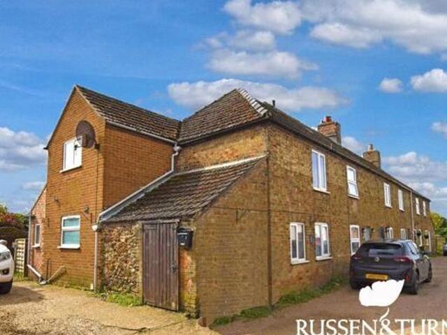 3 Bedroom Terraced House For Sale In Castle Road