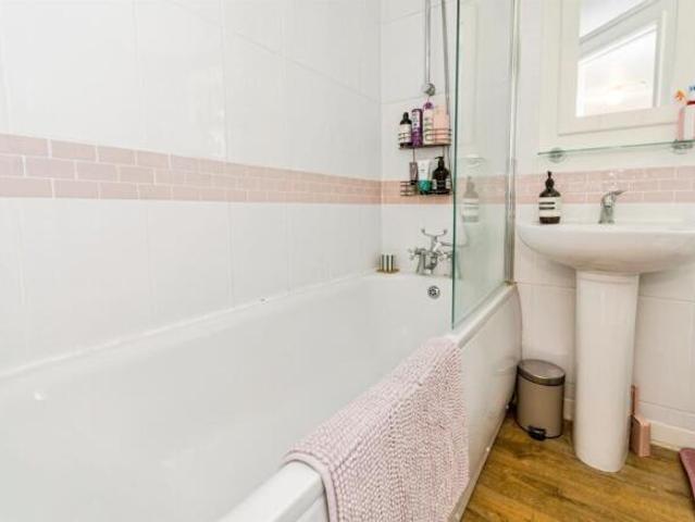 3 bedroom terraced house for sale in Castle Street, SOUTHAMPTON, SO14