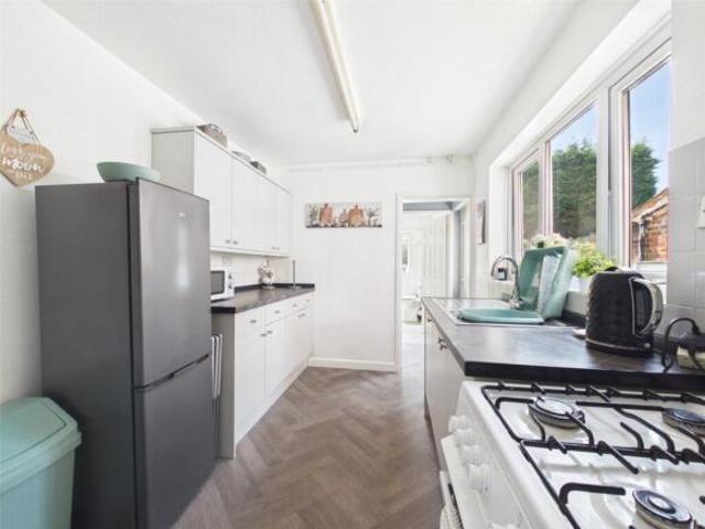 3 bedroom terraced house for sale in Cecil Road, Gloucester, Gloucestershire, GL1