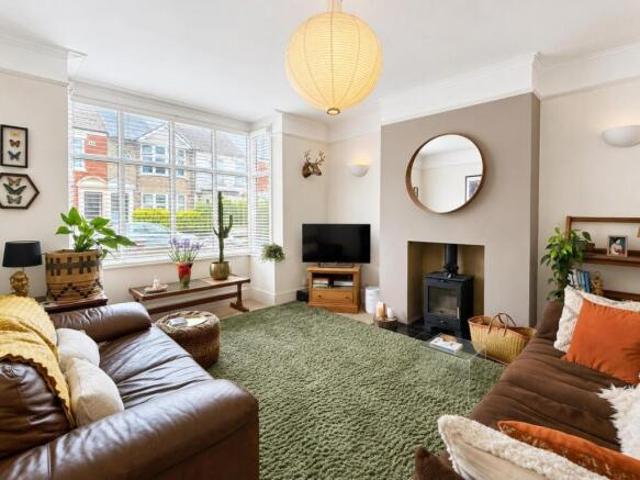 3 bedroom terraced house for sale in Cedar Road East, Abington, Northampton NN3