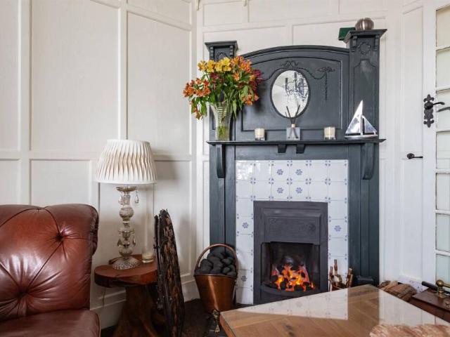 3 bedroom terraced house for sale in Central Parade, Herne Bay, CT6