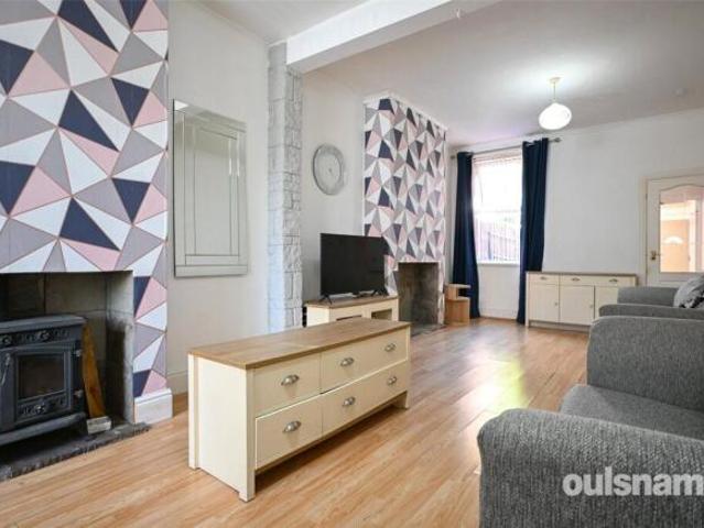 3 bedroom terraced house for sale in Church Road, Smethwick, West Midlands, B67