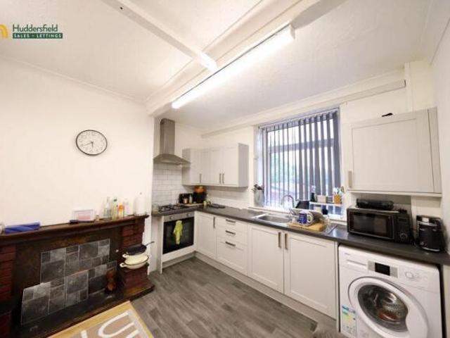 3 bedroom terraced house for sale in Church Street, Huddersfield, HD1
