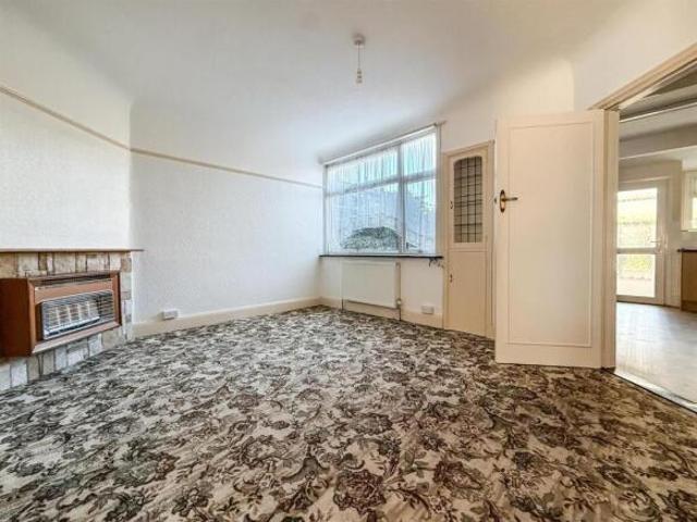 3 bedroom terraced house for sale in Chatsworth Avenue, Cosham, PO6