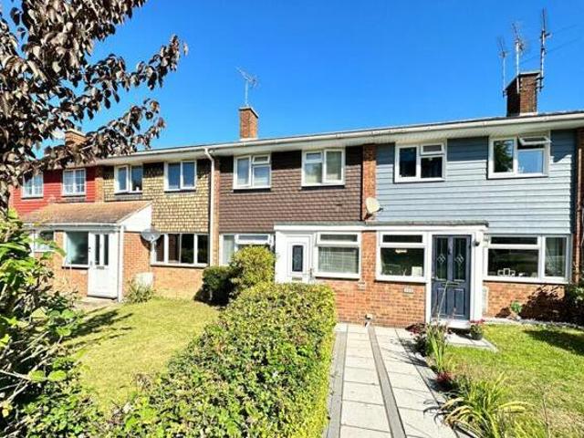 3 Bedroom Terraced House For Sale In Chelmsford