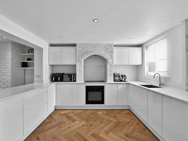 3 bedroom terraced house for sale in Chelsea Road, Southsea, PO5