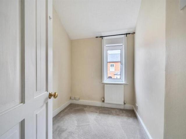 3 bedroom terraced house for sale in Chester Street, Caversham, Reading, RG4