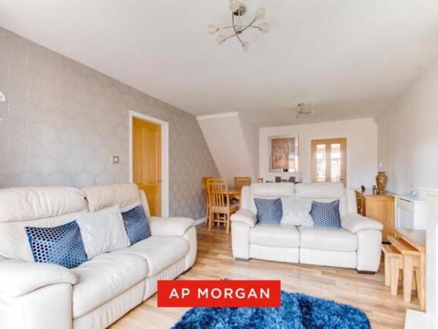 3 bedroom terraced house for sale in Chesterfield Close, Birmingham, West Midlands, B31