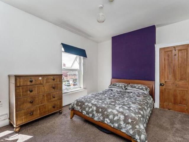 3 bedroom terraced house for sale in Cheyney Road, Chester, CH1