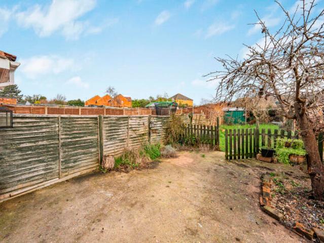 3 bedroom terraced house for sale in Cippenham, SL1