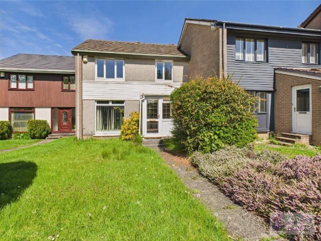 3 bedroom terraced house for sale in Clamps Terrace, St Leonards, East Kilbride, G74