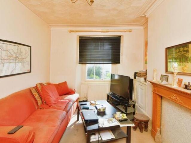 3 bedroom terraced house for sale in Clarence Place, Morice Town, Plymouth, PL2