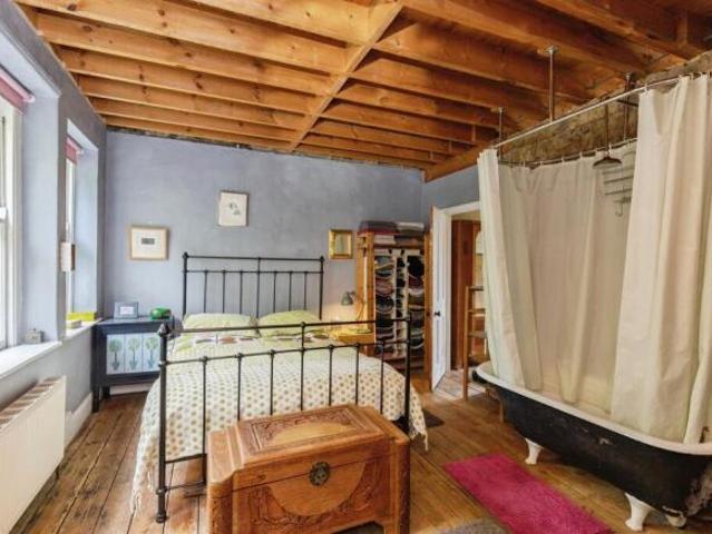 3 bedroom terraced house for sale in Clarence Terrace, Bath, BA2