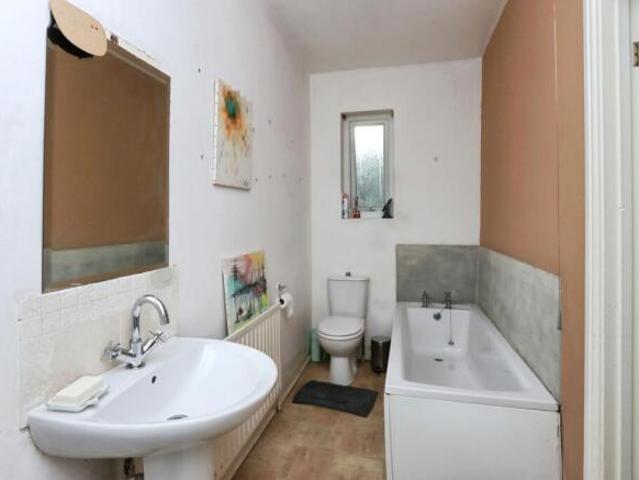 3 bedroom terraced house for sale in Cliffefield Road, SHEFFIELD, South Yorkshire, S8