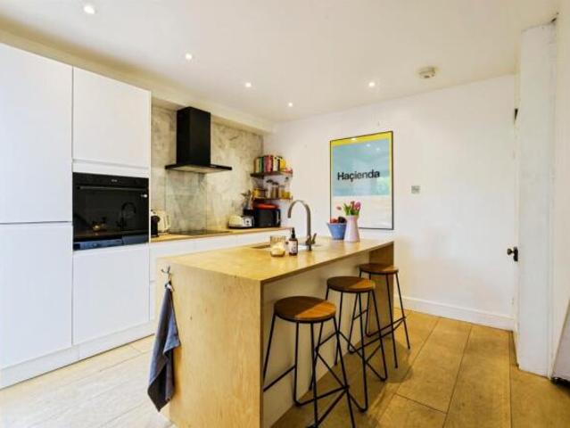 3 bedroom terraced house for sale in Cranmer Road, WORTHING, BN13