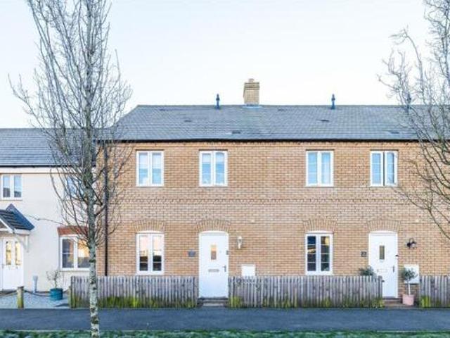 3 Bedroom Terraced House For Sale In Cranfield
