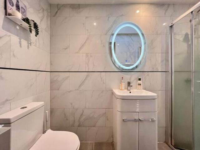 3 bedroom terraced house for sale in Credon Road, Plaistow, E13
