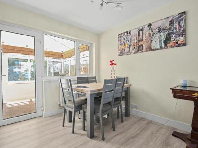 3 bedroom terraced house for sale in Creekmoor, BH17