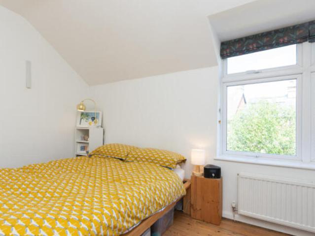 3 bedroom terraced house for sale in Crescent Road, Oxford, OX4