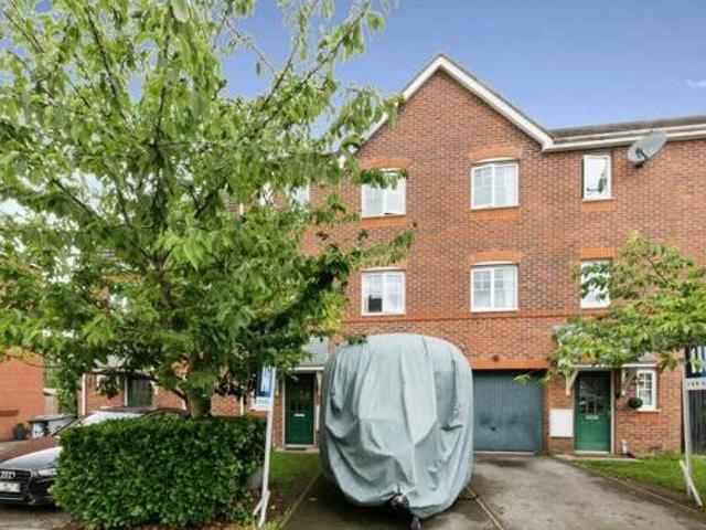 3 Bedroom Terraced House For Sale In Crewe, Cheshire